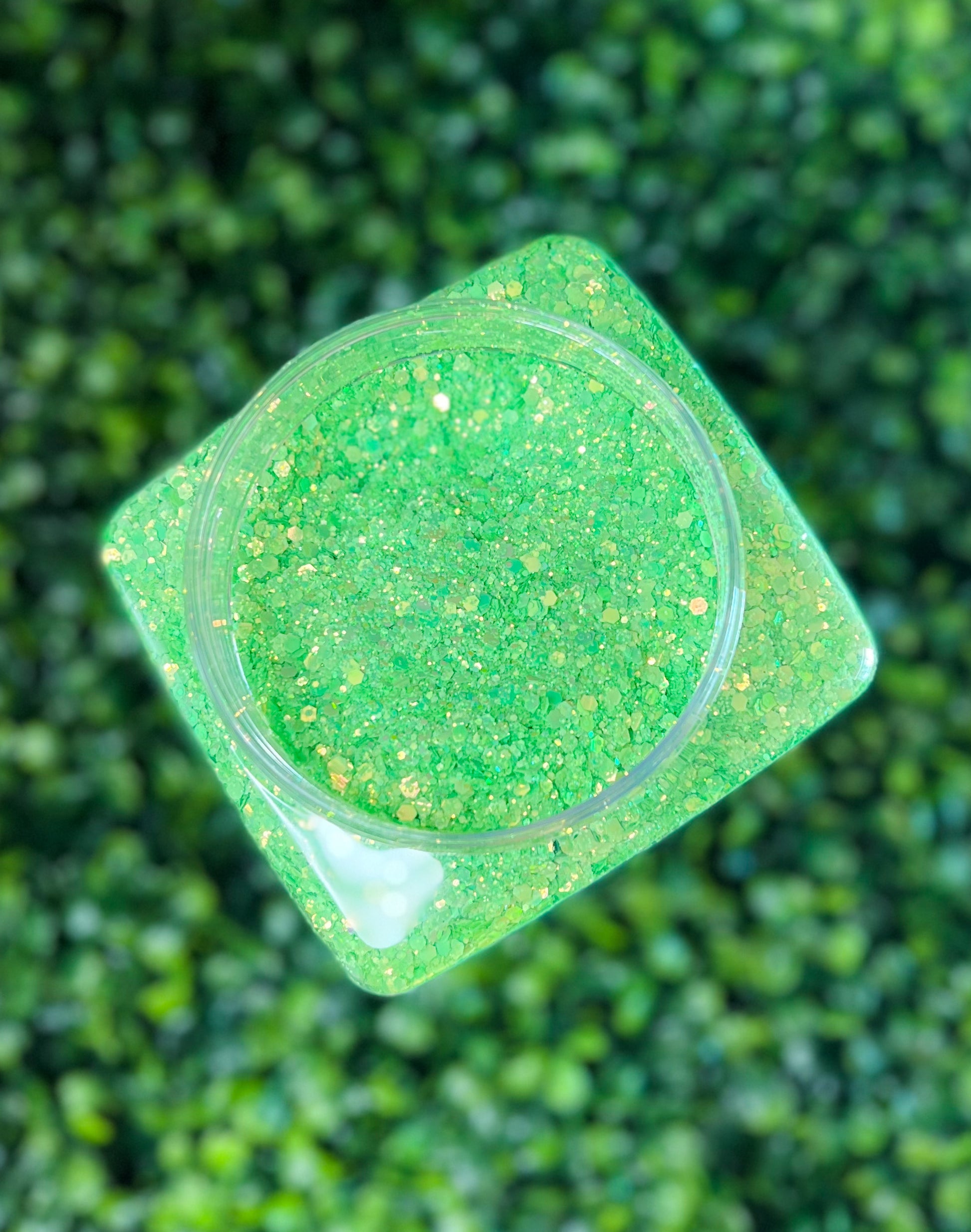 ECTOPLASM Chunky Mix Color Shift Glitter – Sassy Cow Co